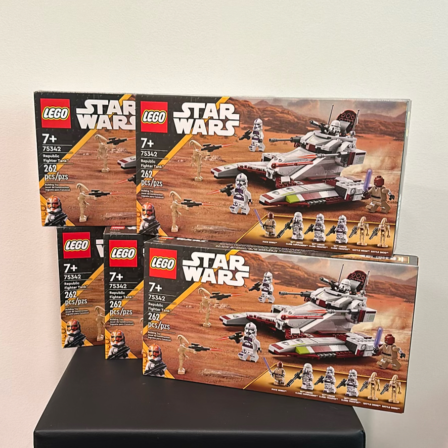 Star Wars Set 75342, Republic Fighter Tank! New Sealed In Box!