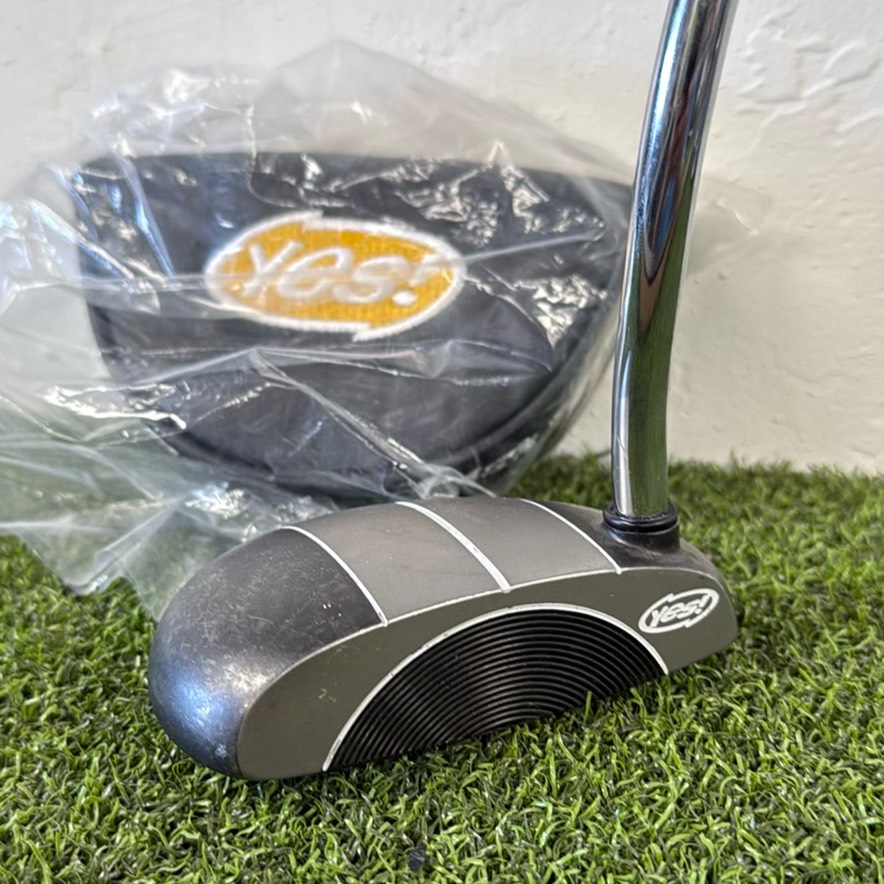 Yes Olivia Mallet Putter