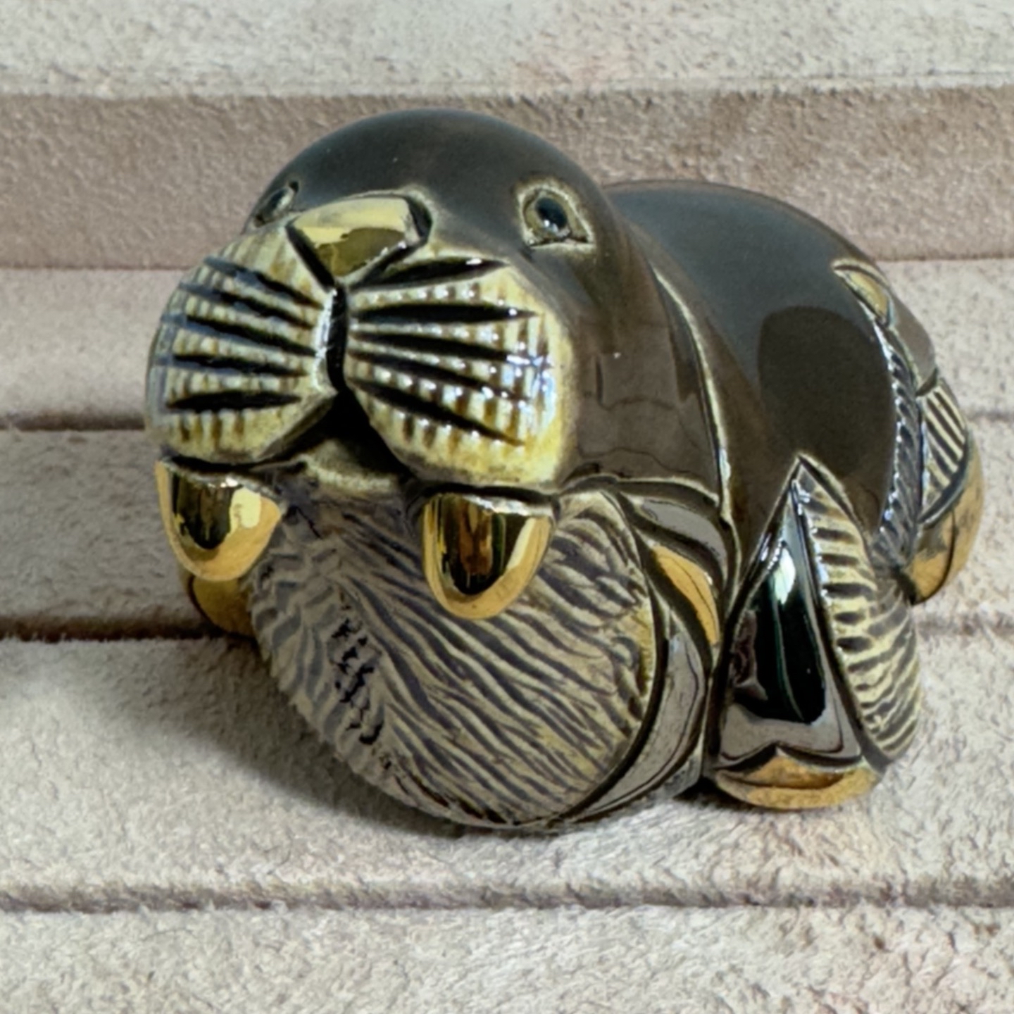 36. De Rosa Rinconada Baby Walrus II #1728B Uruguay New Old Stock