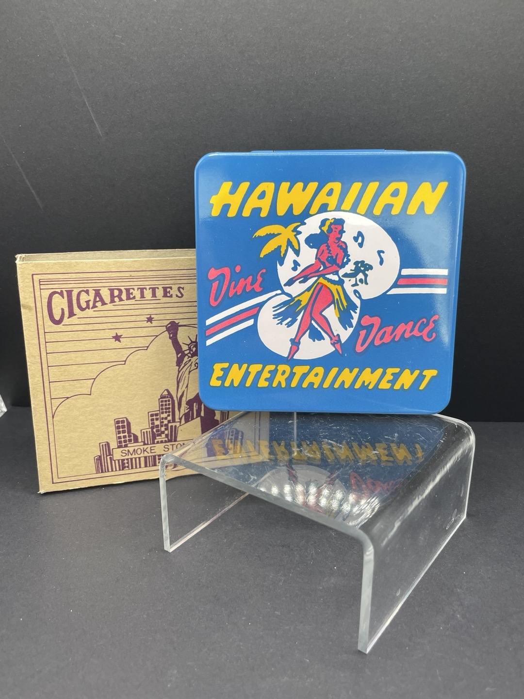 Vintage Hawaiian Blue Tin Cigarette Case With Sleeve
