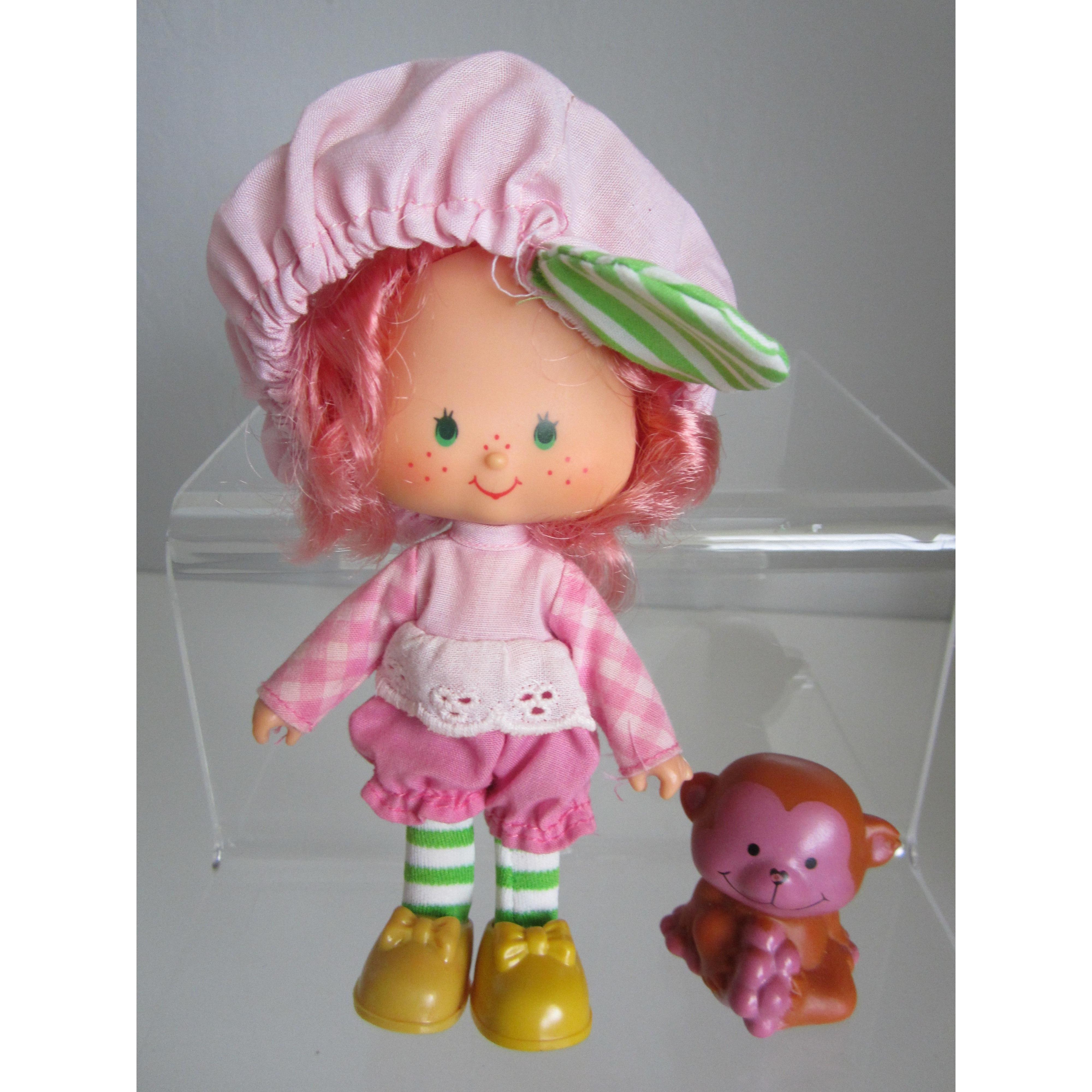 1979 Strawberry Shortcake Raspberry Tart and Rhubarb the Monkey