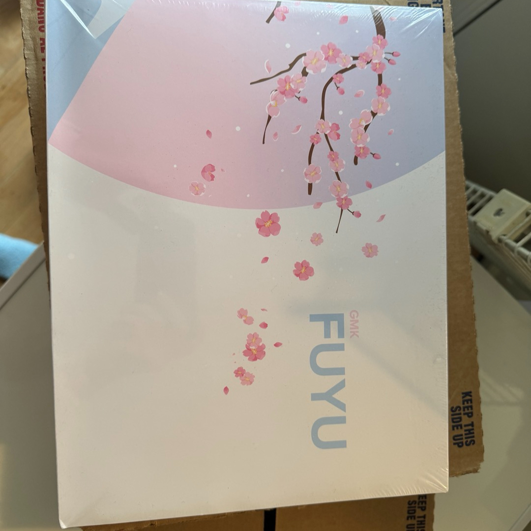 GMK Fuyu Keycaps