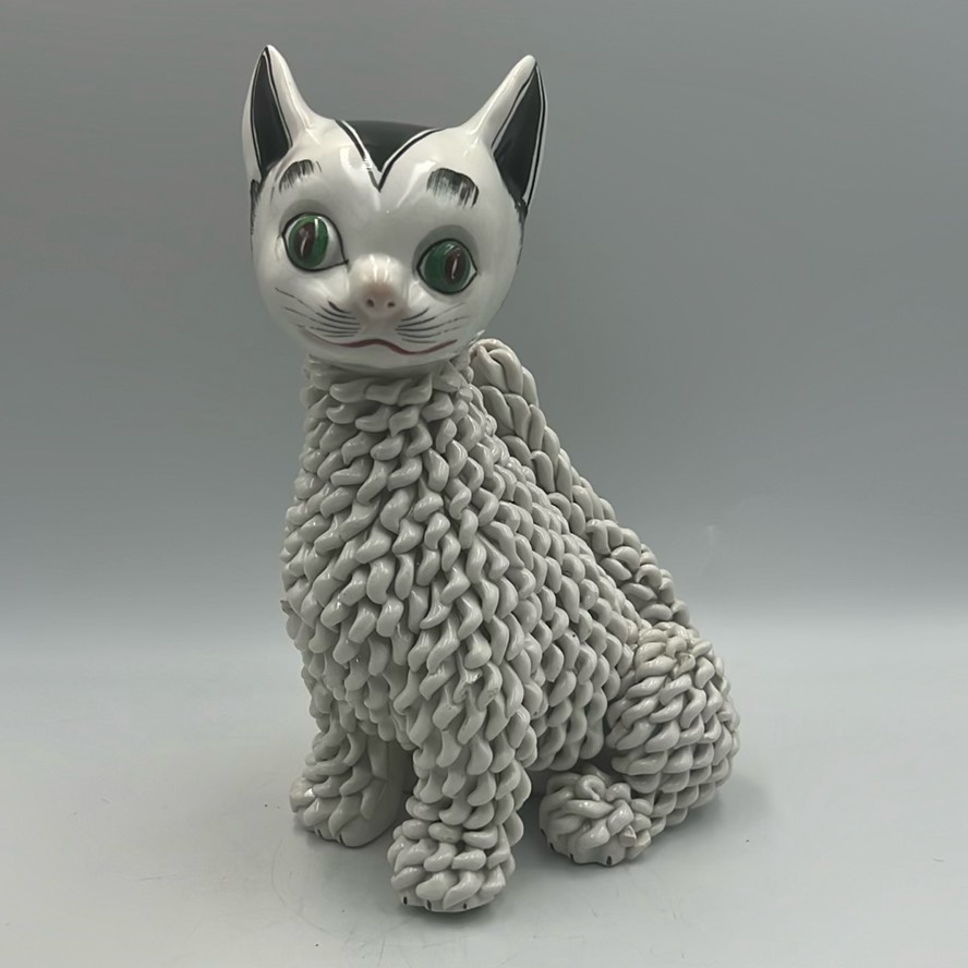 02 Mid Century Italian Pottery Spaghetti Green-Eyed Cat 9.5”