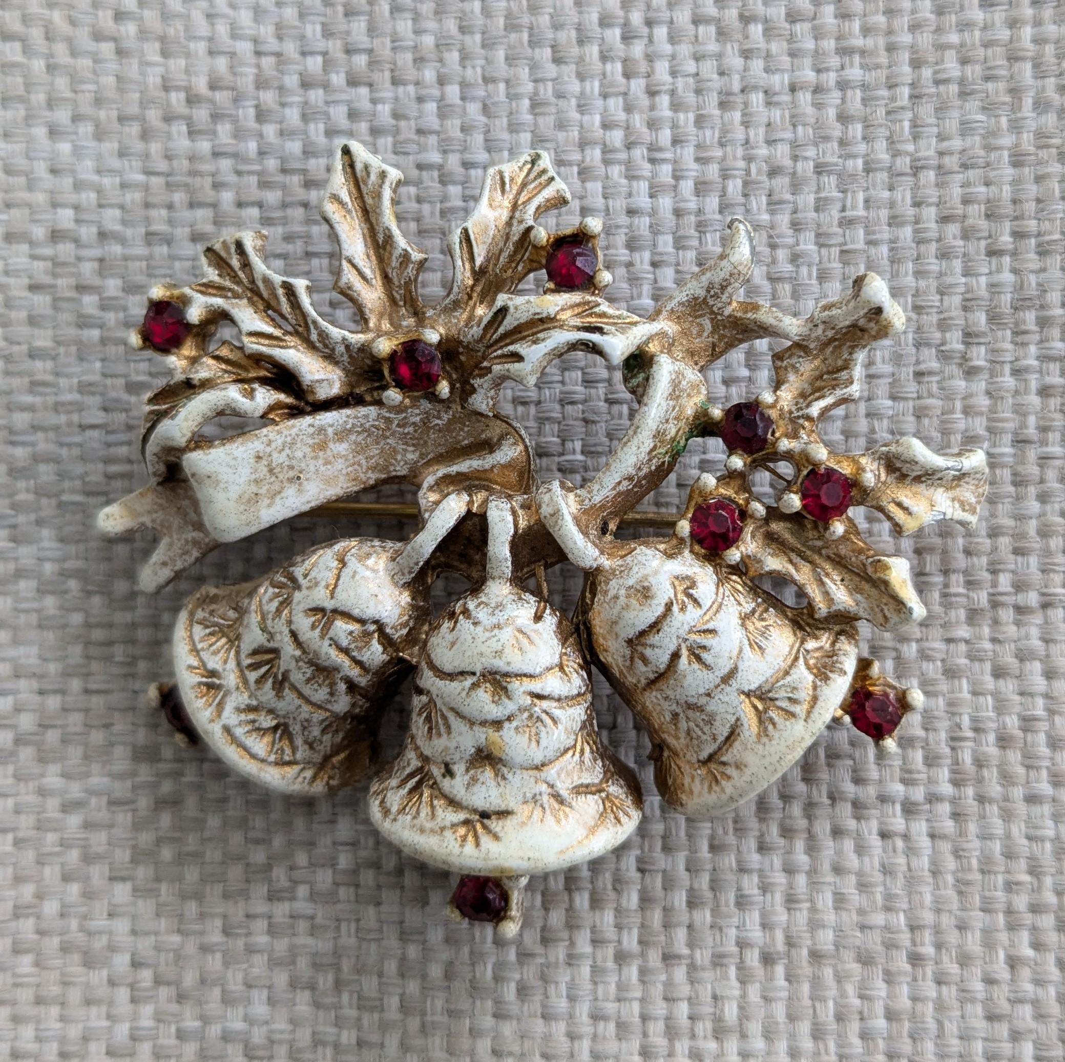 Vintage Signed Dodd Christmas Bells Brooch with Red Rhinestones