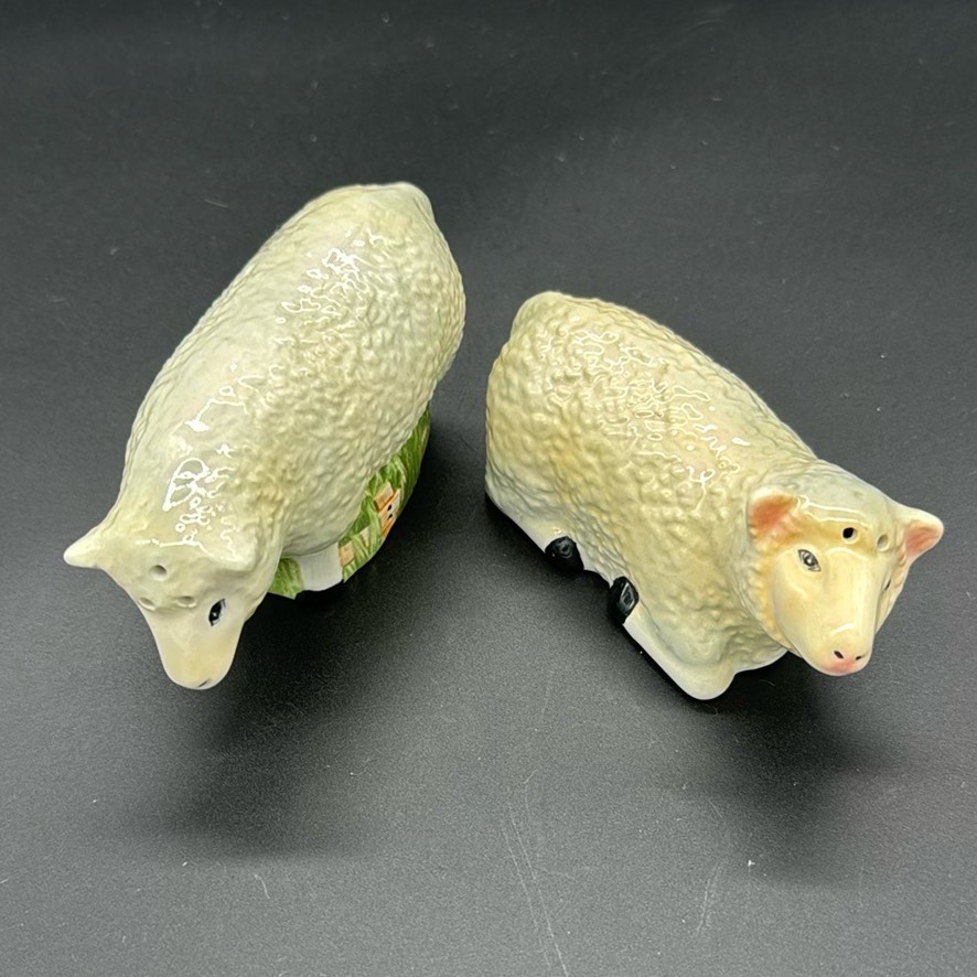 Vintage Ceramic Sheep Salt & Pepper Shakers