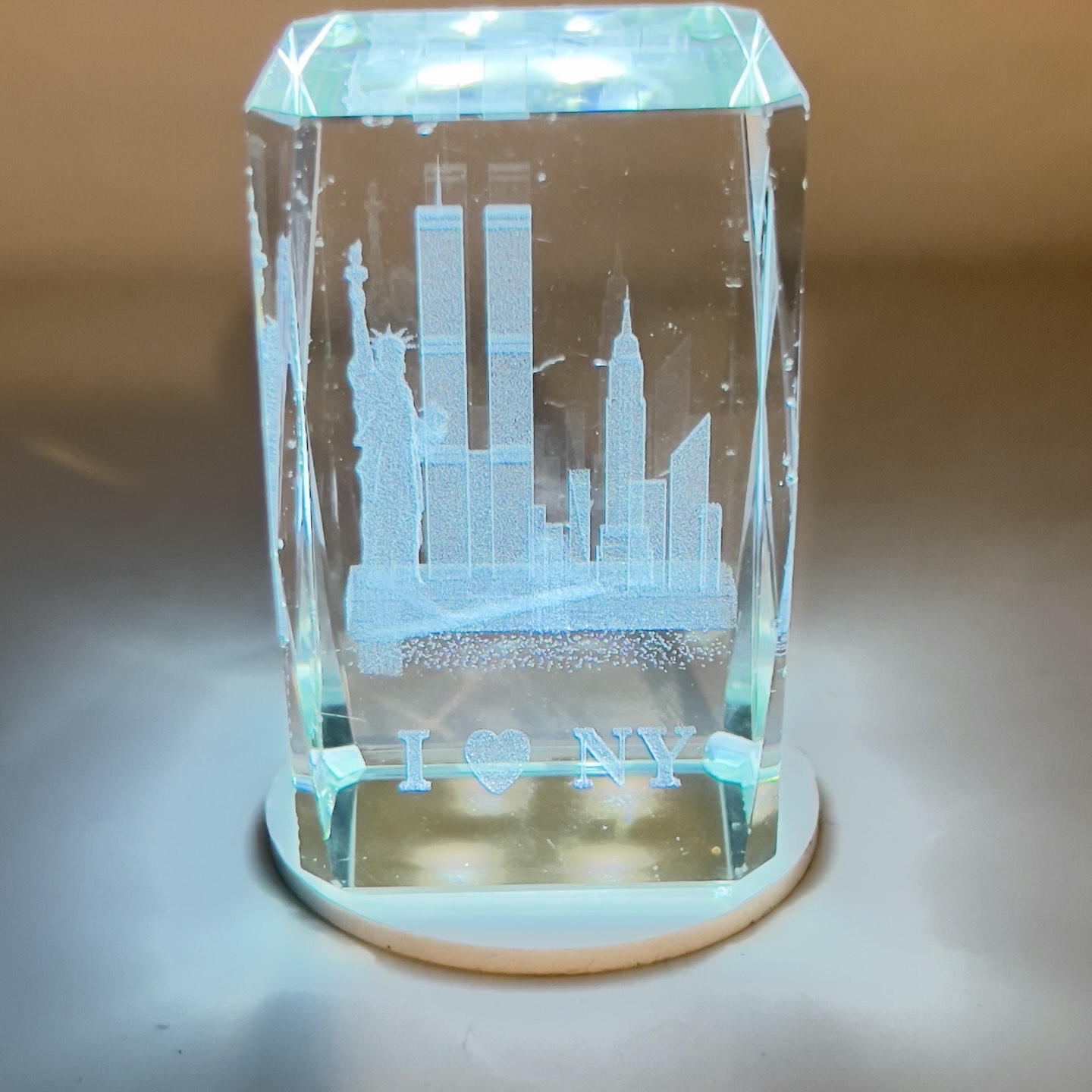 CRYSTAL PAPERWEIGHT Twin Towers Statue Of Liberty Bridge Laser Includes ...