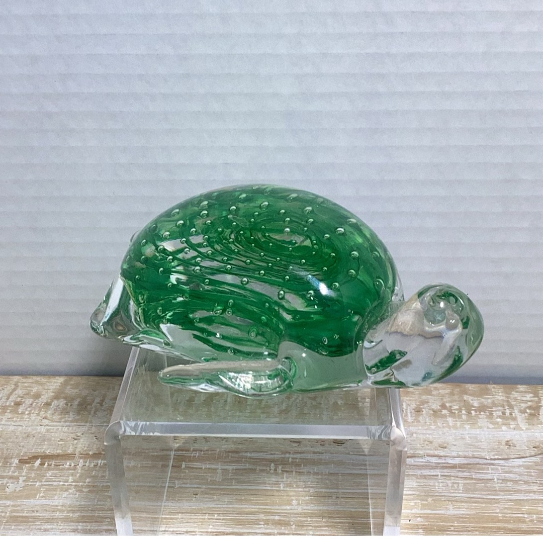 #01 Sea Turtle Paperweight