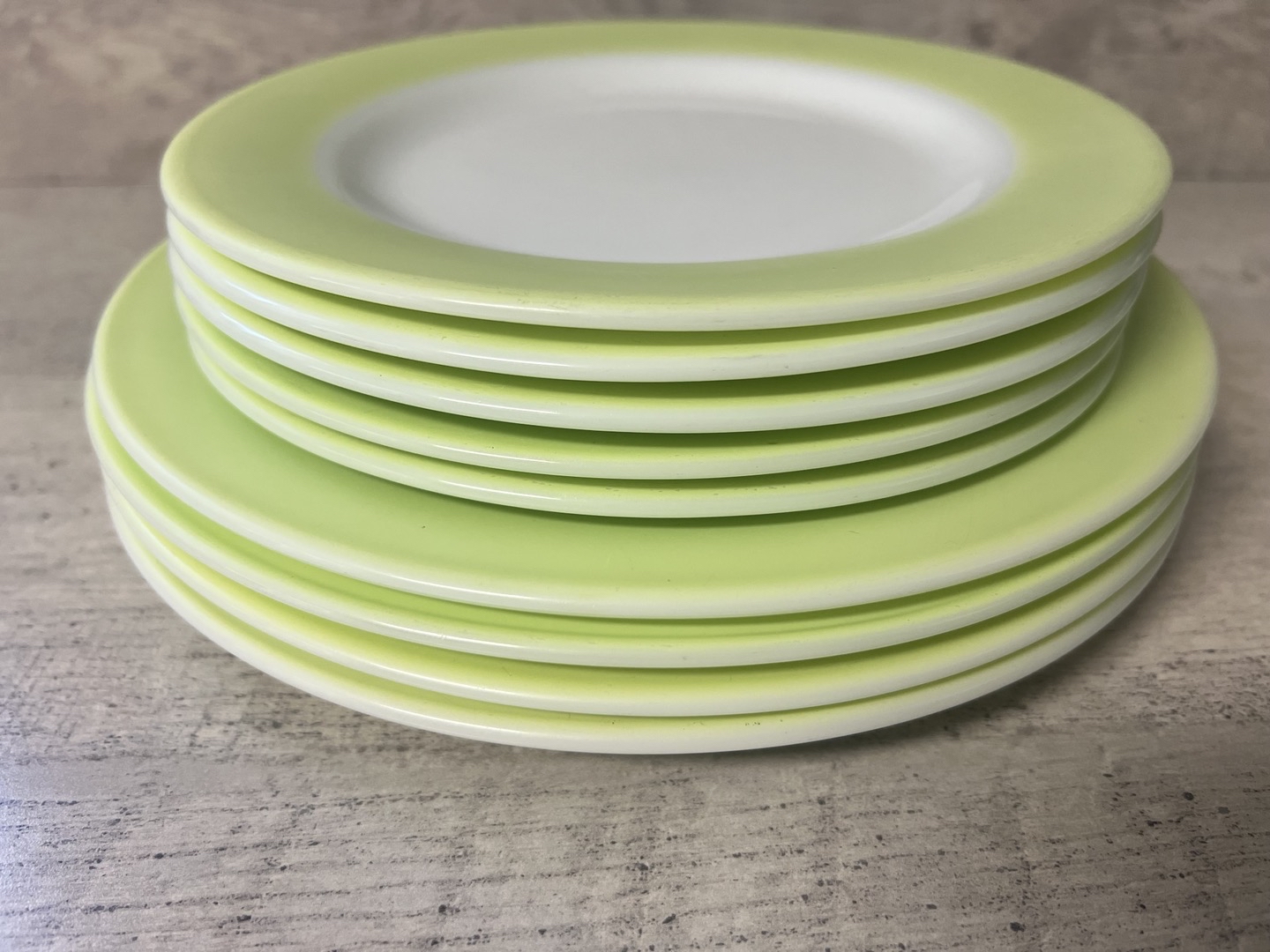 💚🍋‍🟩Lime Green Pyrex Plates🍋‍🟩💚