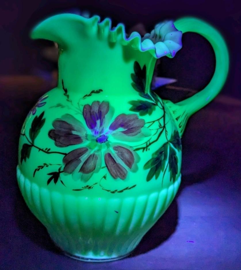 Stunning! Large Vintage Uranium Custard Glass Jug with Pulled Handle