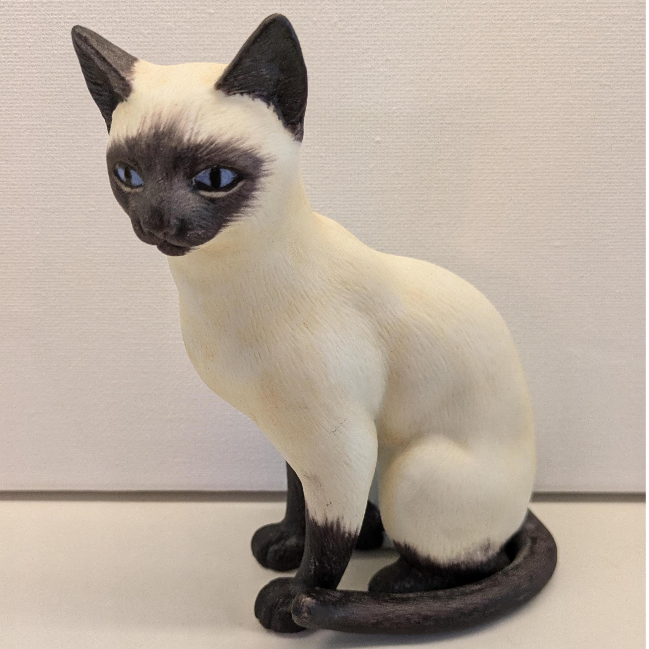 Vintage Sadek Porcelain Siamese Cat Figurine Blue Eyes 4" Signed ...