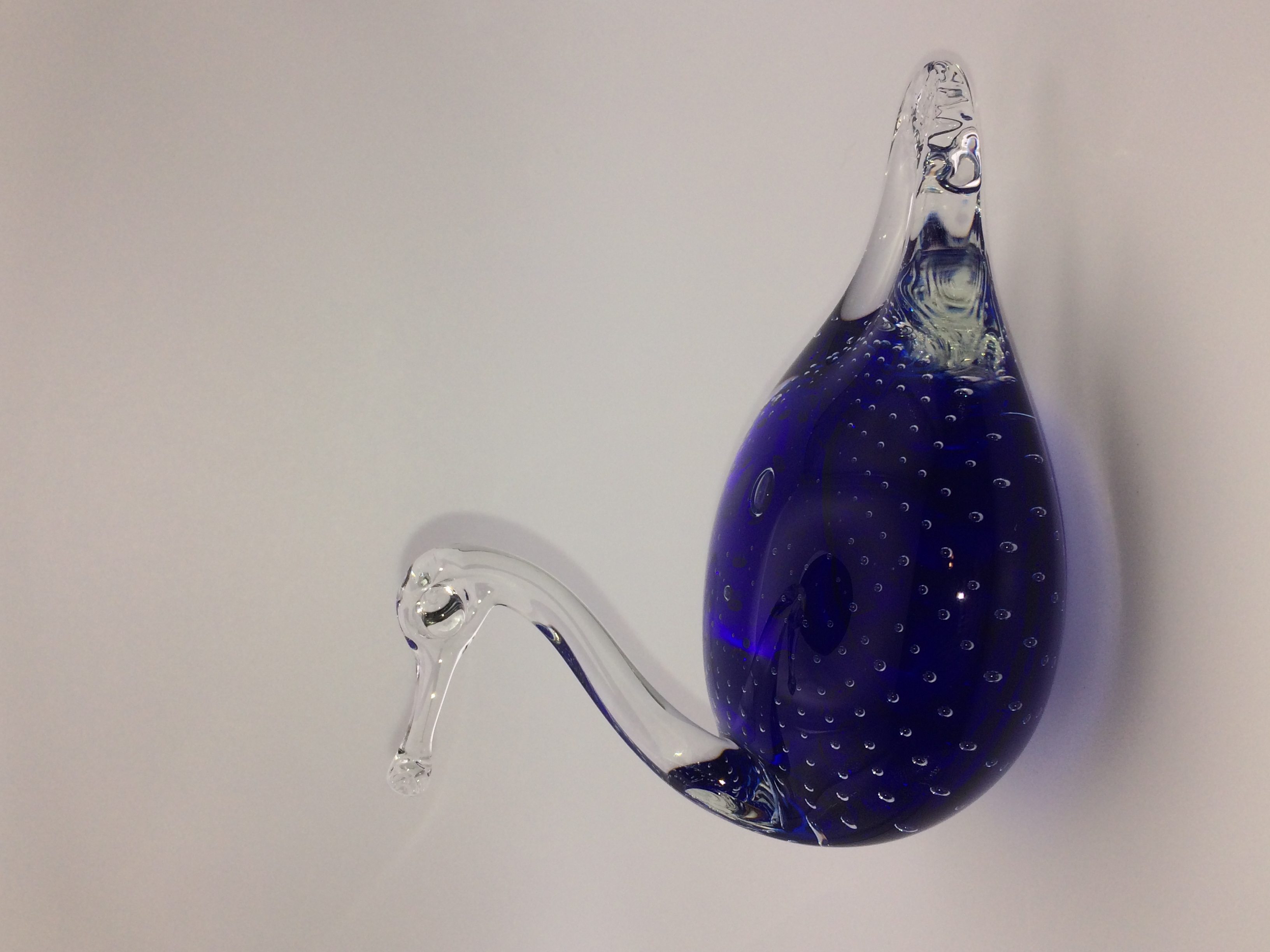 READ! Glass Bird w/Controlled Bubbles 5" wide x 4" tall. ROUGH BOTTOM!