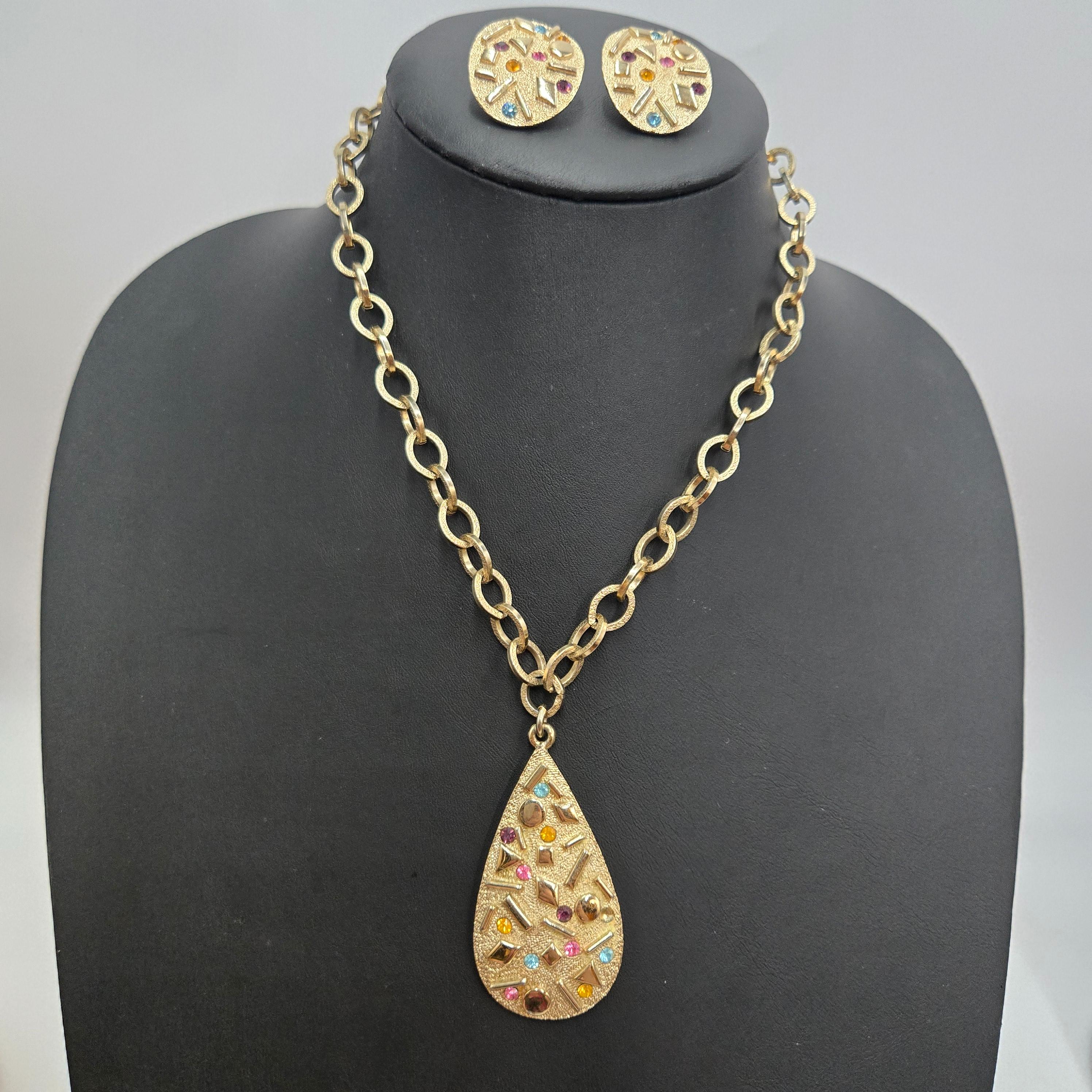 Vintage Sarah Coventry Sultana Confetti Rhinestone Goldtone Necklace ...