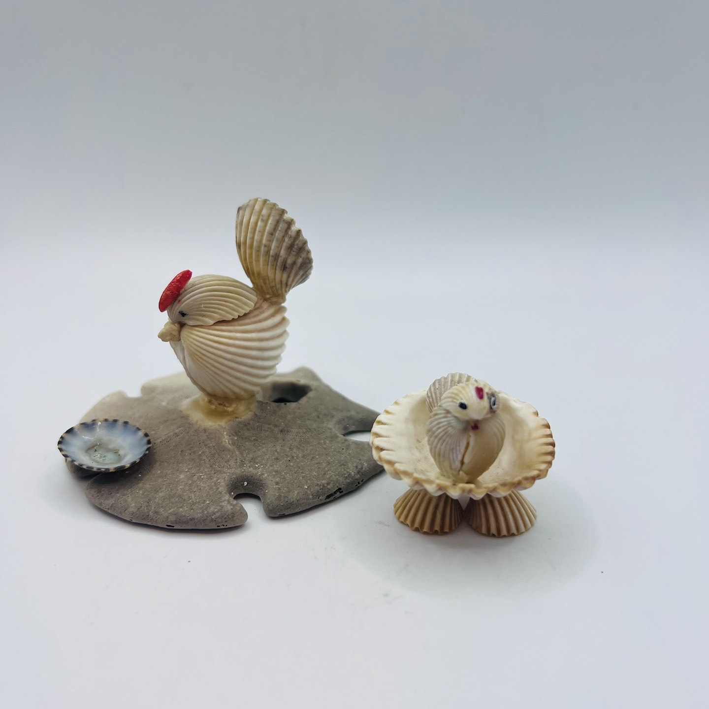 Weird Chickens Shell Art - 2 Pieces