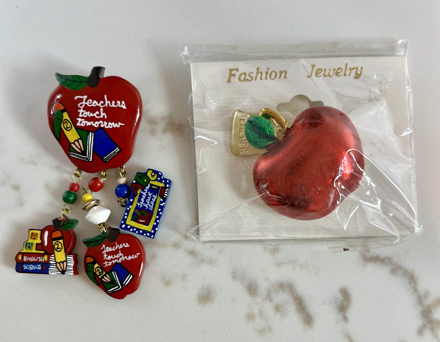 Teacher Apple 🍎 Brooch’s Wood With charms 1 Metal In Sealed Package