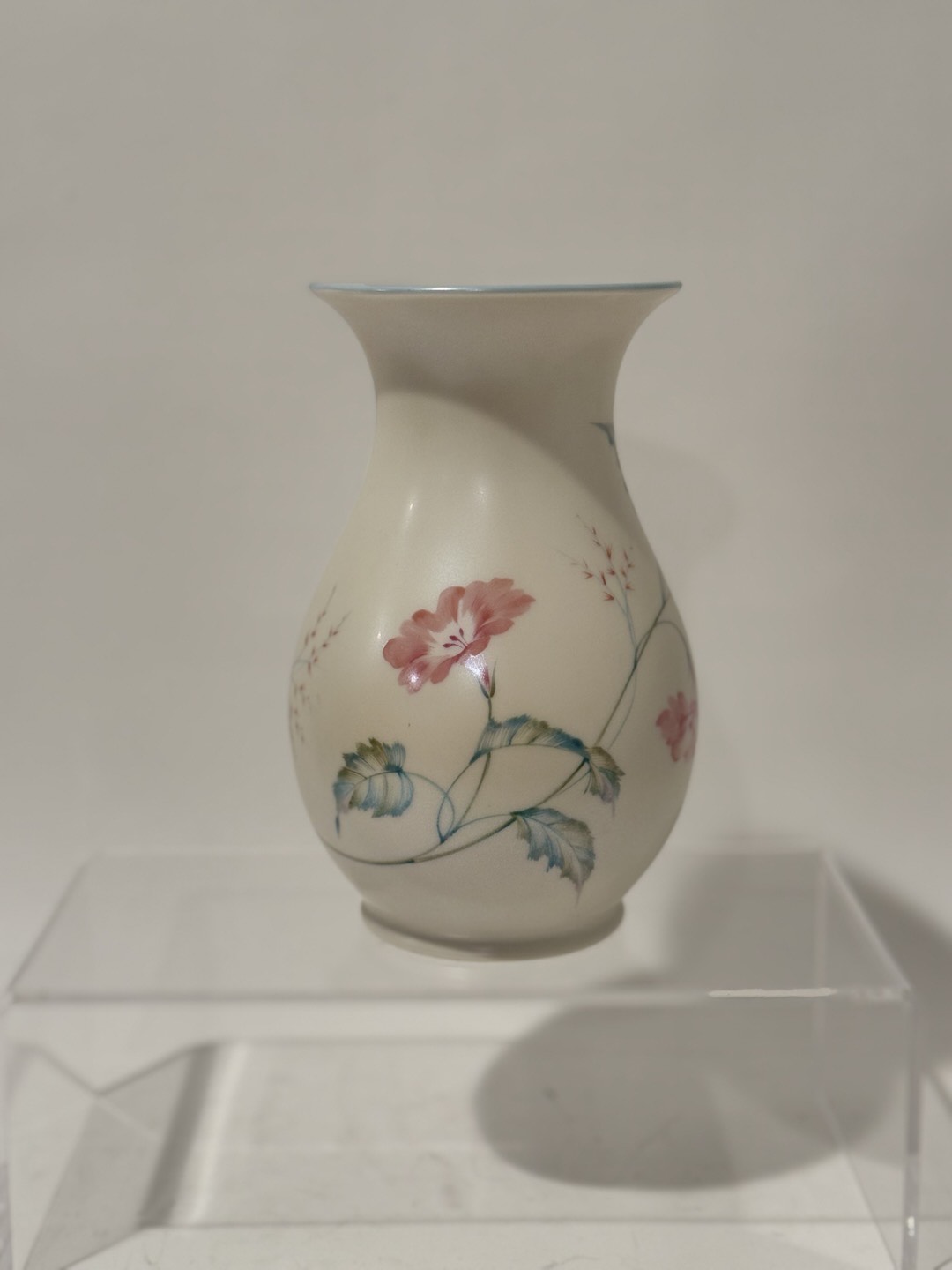 STUNNING ROSENTHAL ARTIST-SIGNED GERMANY-KUNSTABTEILUNG-SELB PORCELAIN VASE