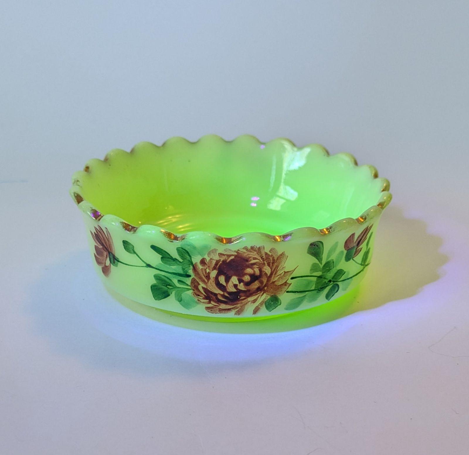 Vintage Uranium Glass Dish Florals Scalloped Edge Gold Detail Glows