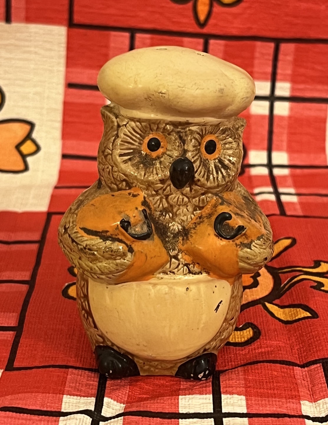 Retro 70s Owl Chef Ceramic Shaker