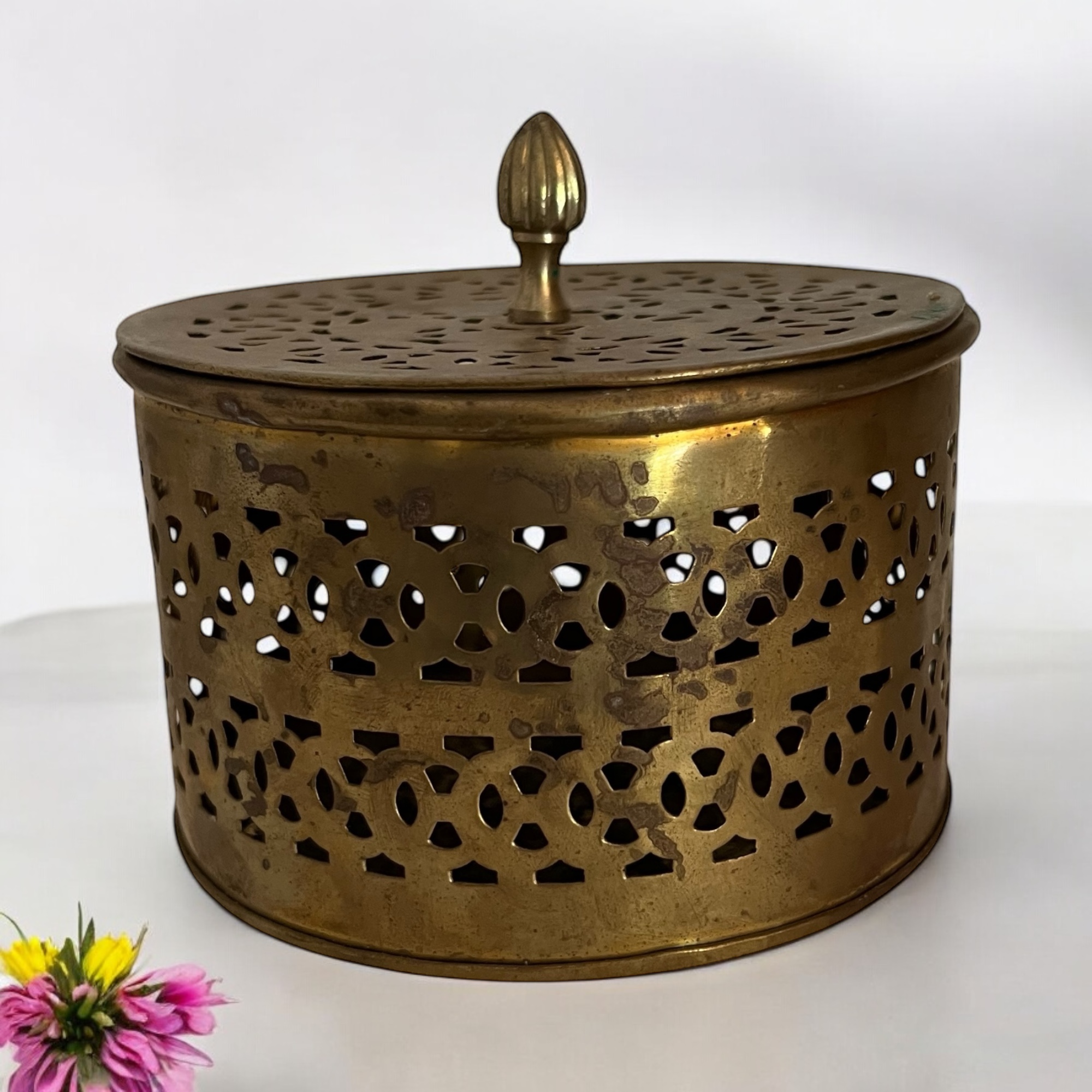 Vintage Round Brass Punched Trinket Box/ Gold Toned Metal Tin Cricket ...