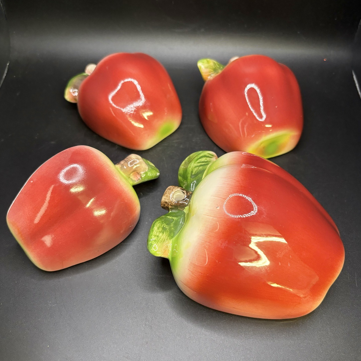 Vintage Red Apple Measuring Cups Set Of 4 Ceramic Wall Hanging