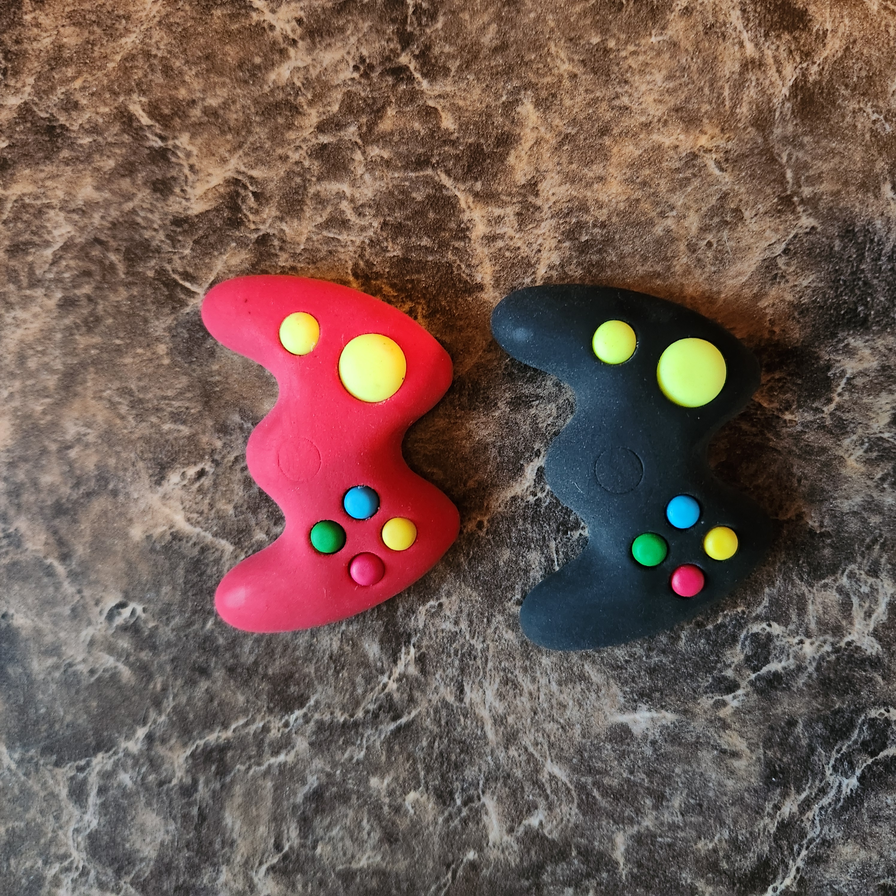 Eraser miniature game controllers