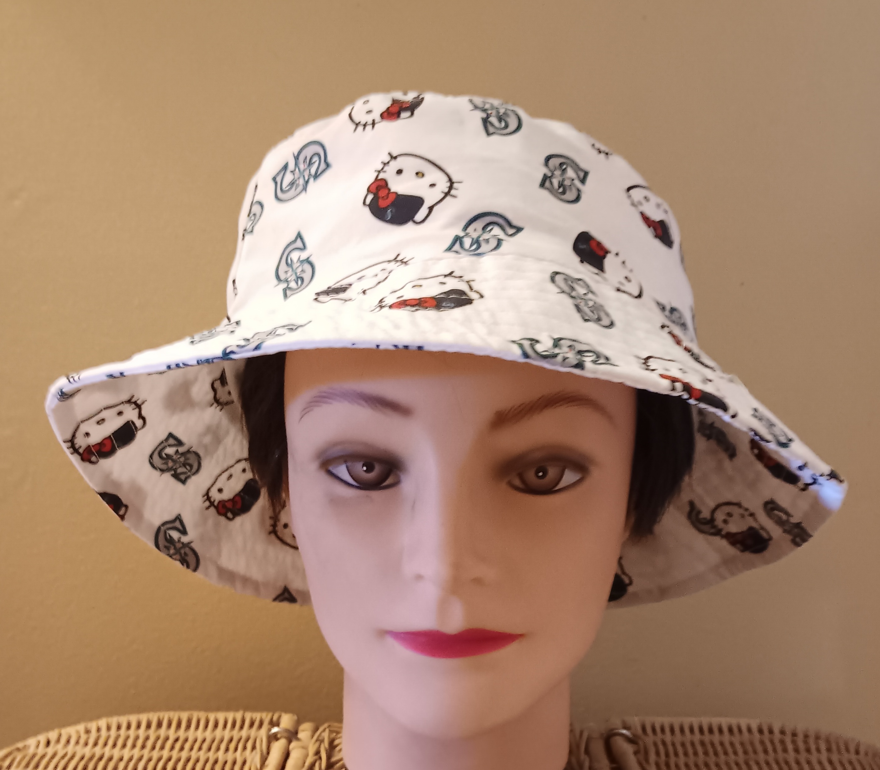 Hello Kitty Seattle Mariners Bucket Hat RARE White Baseball 2023 ...