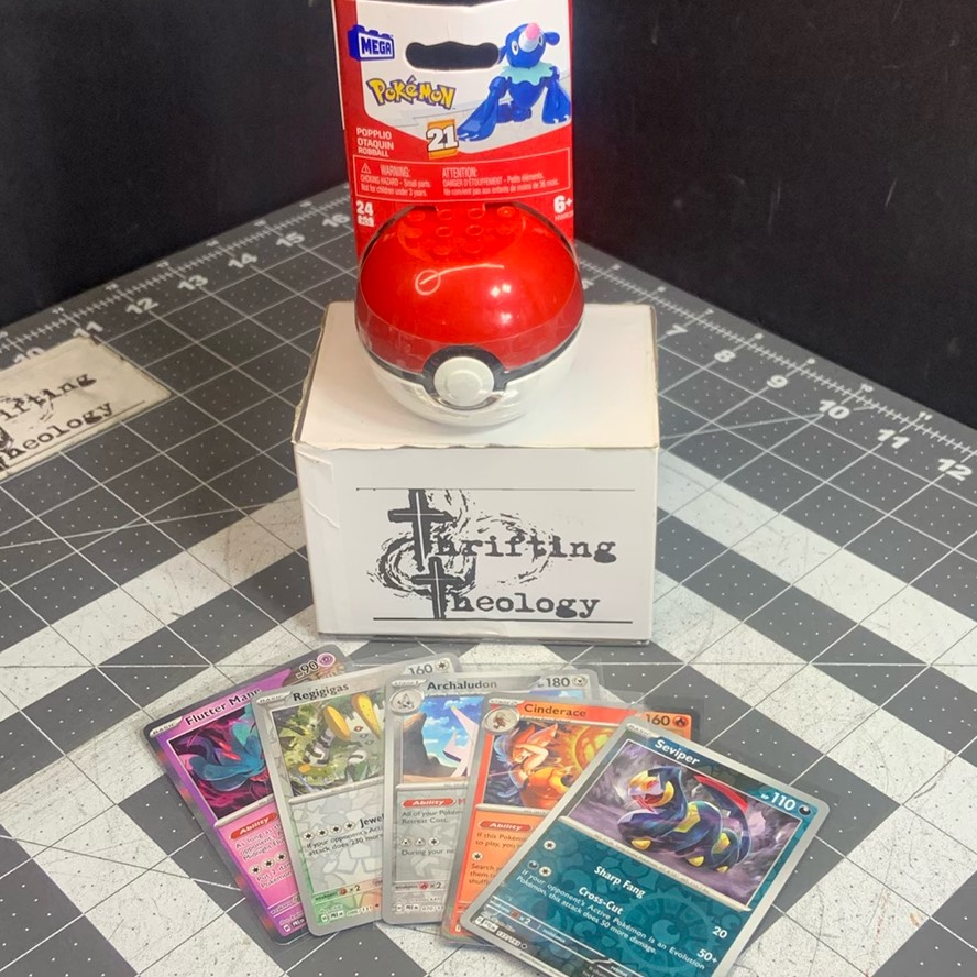 Popplio Pokemon Mega Construction Set With 5 Holographic Cards