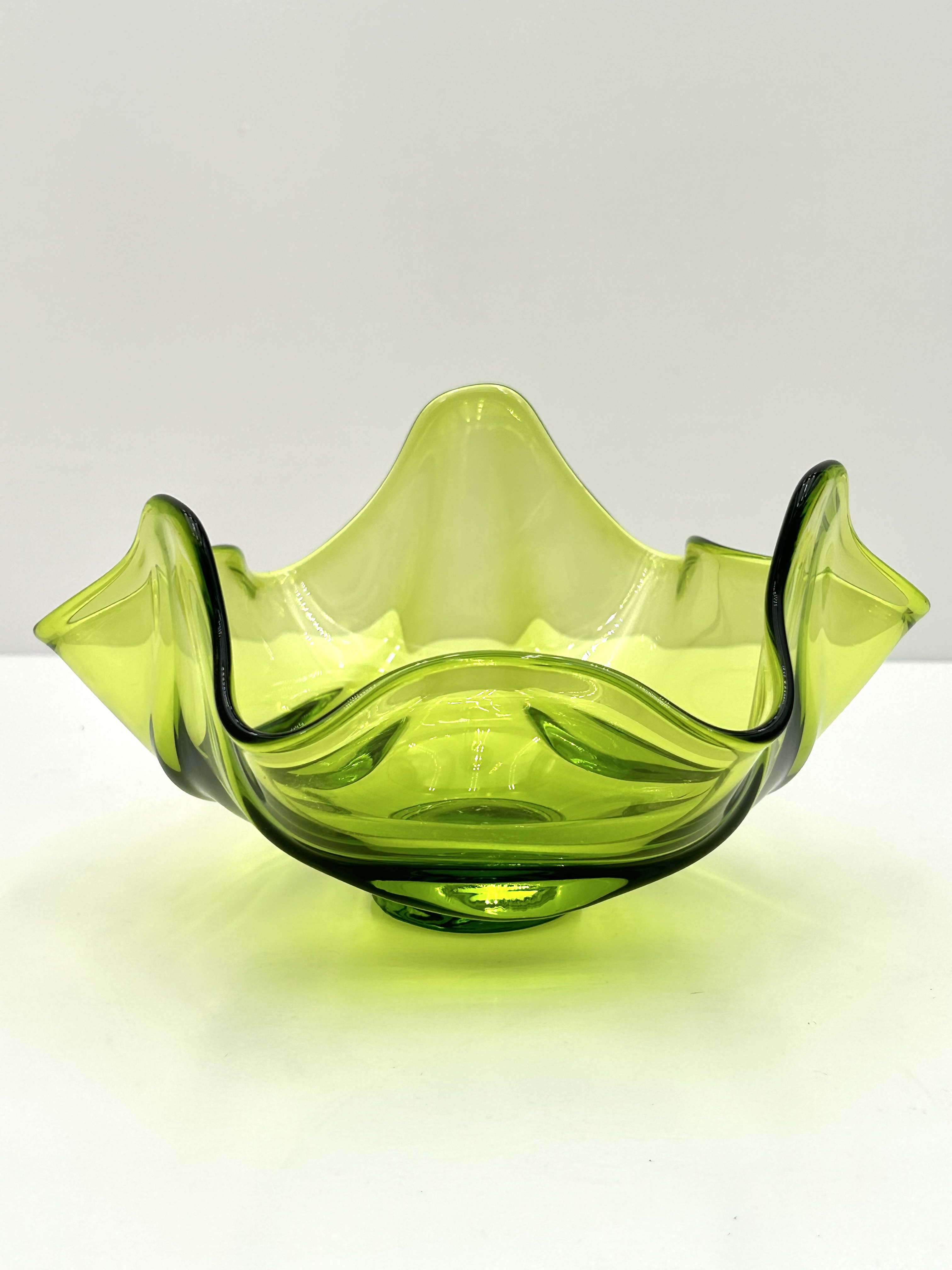 Green Viking Glass Epic Drape Console Bowl