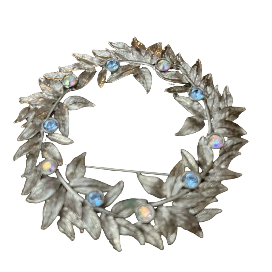 Vintage Aurora Borealis Rhinestone Wreath Brooch Signed By Weiss