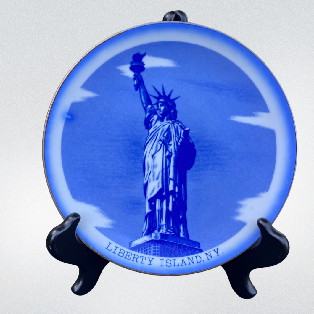 Statue Of Liberty 8” Collector Plate