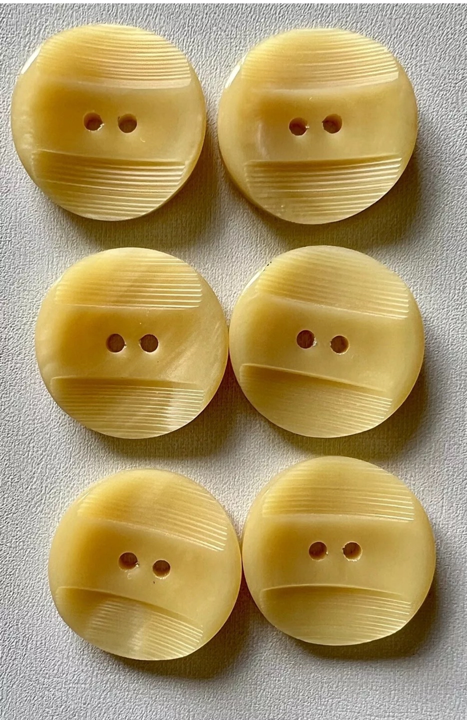 Vintage Butterscotch Cream Plastic 2 Hole Buttons Lot of 6