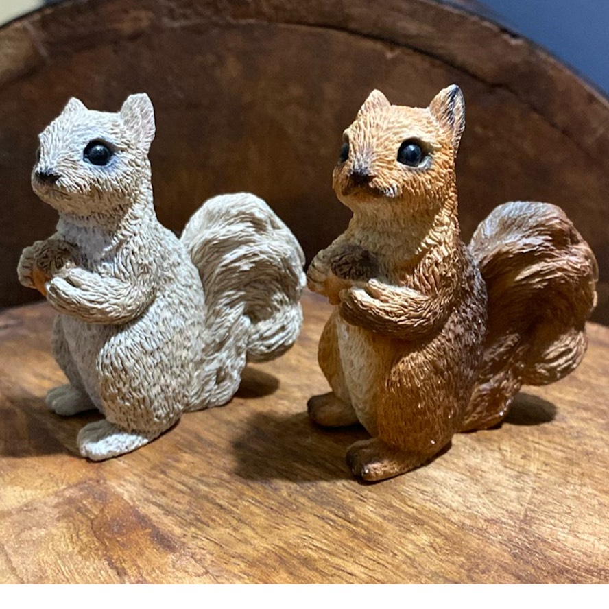 Vintage Squirrel Pair **see Scuffs In Photos**