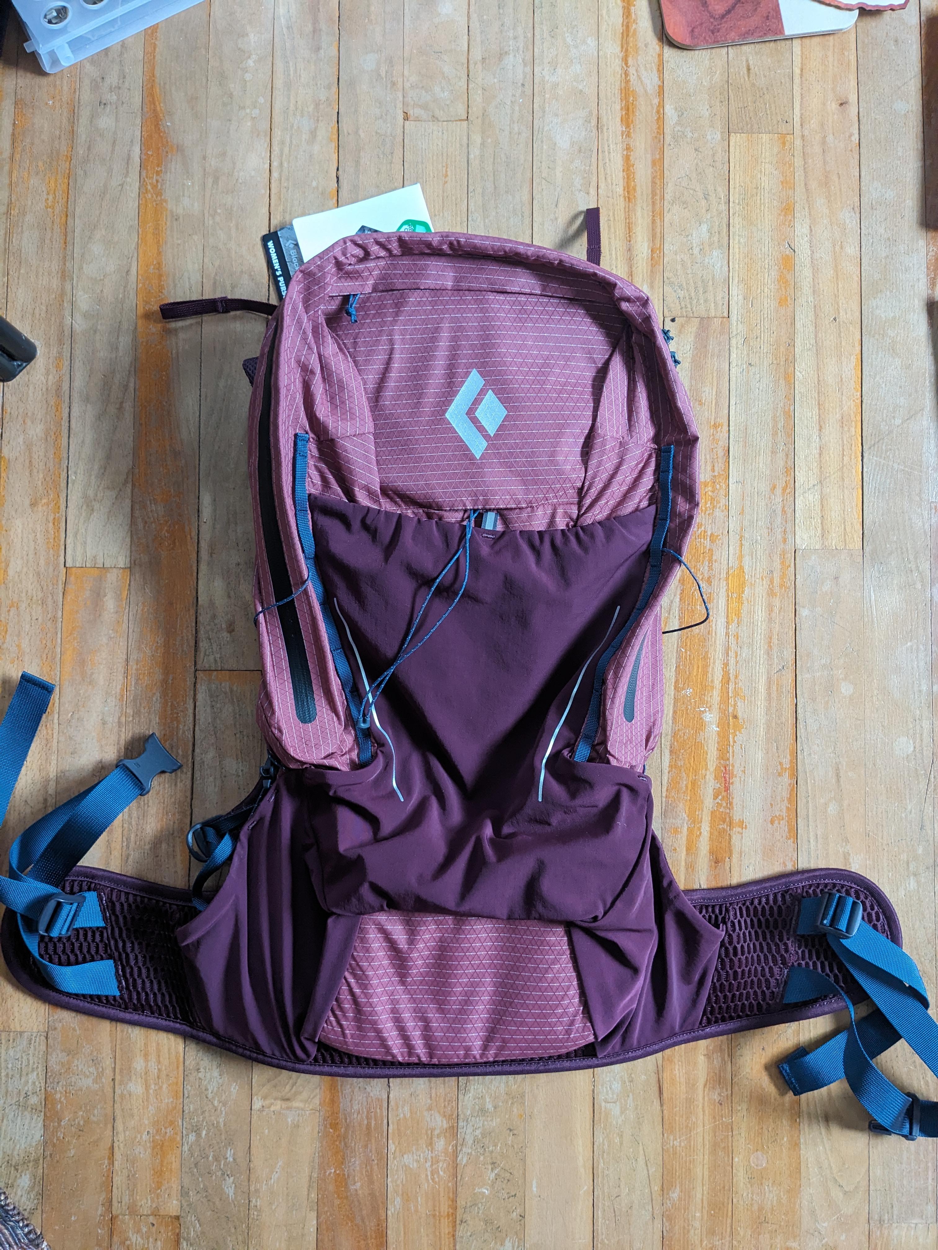 BNWT Black Diamond Pursuit 30L Women's Large