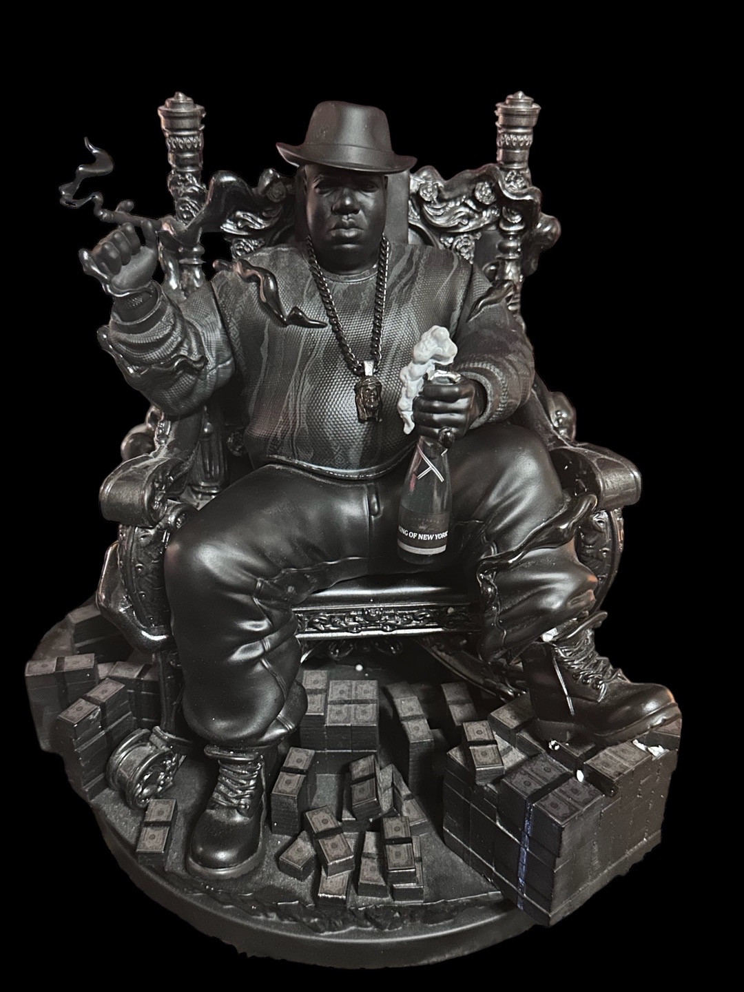 Notorious B.I.G. x Invisible Bully x Official BLACKOUT Statue