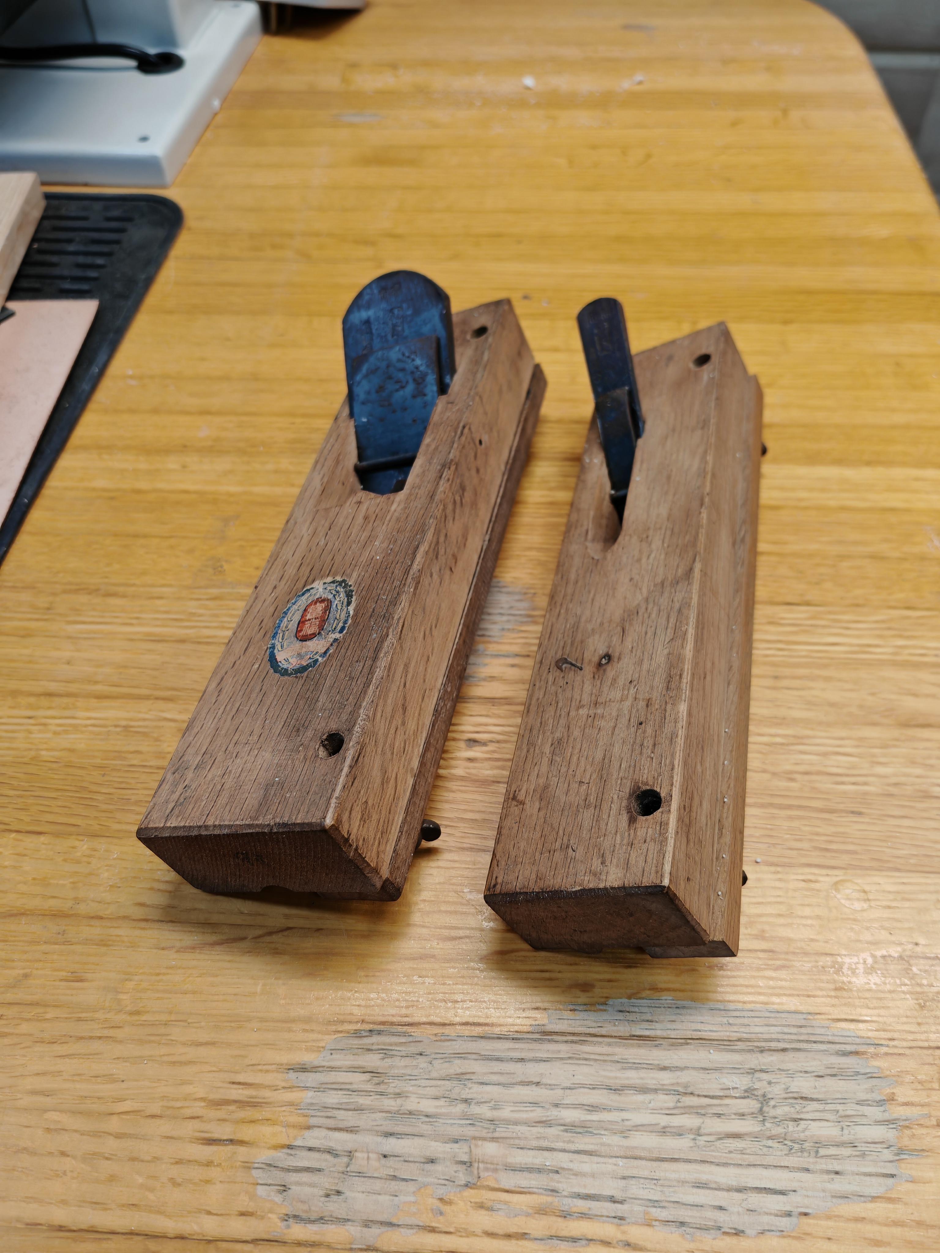 Japanese style matching rounded-groove plane