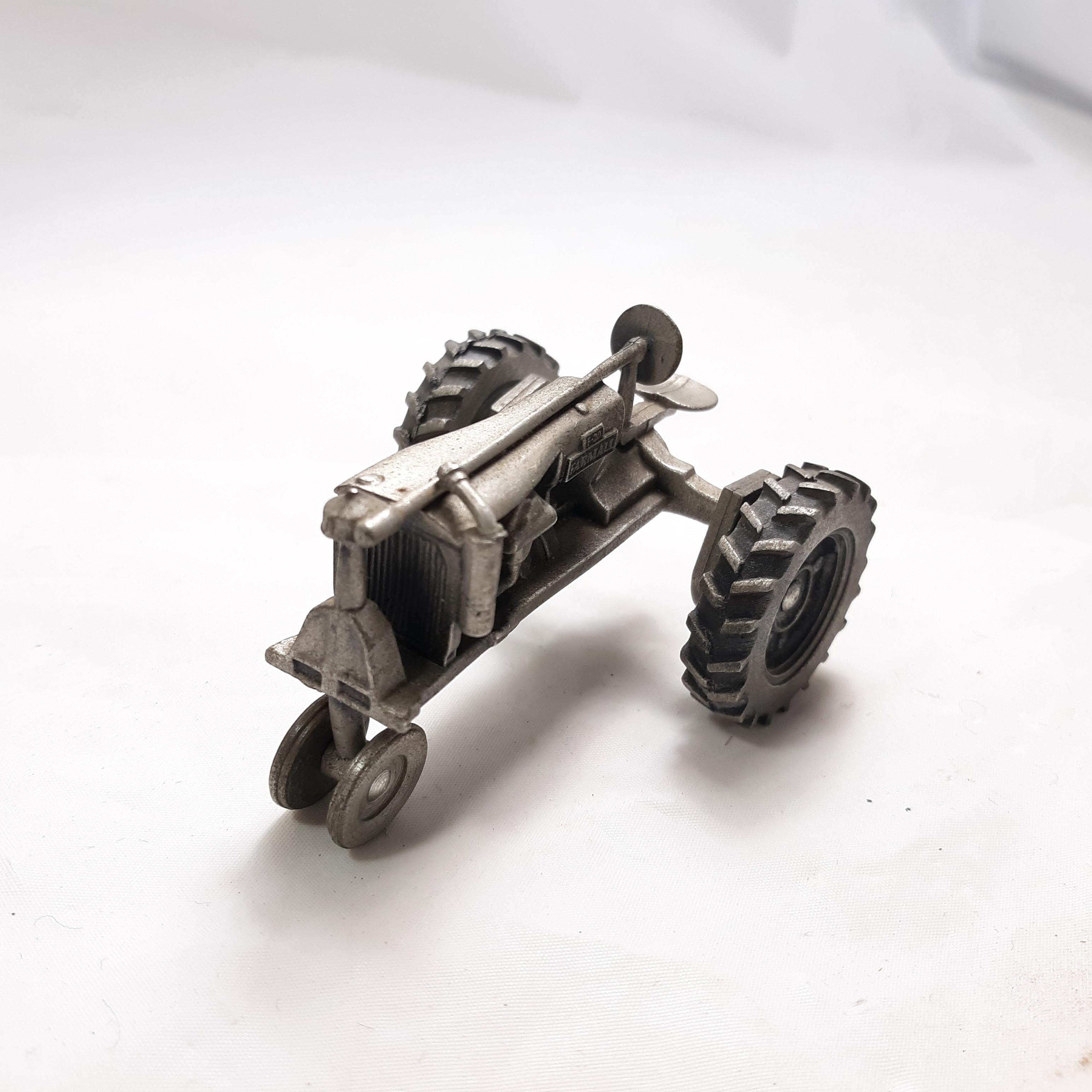 1/43 IH Farmall M Farm Tractor Model Pewter