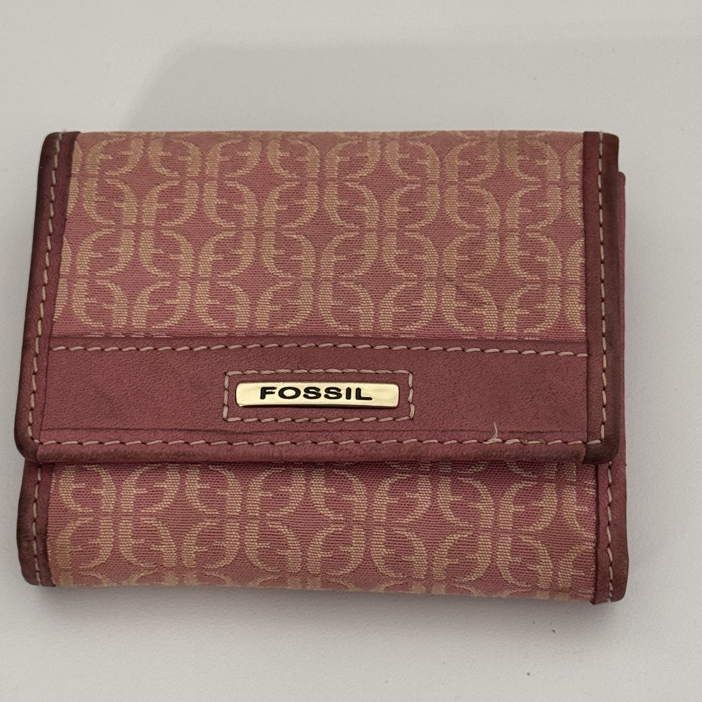Fossil Trifold Signature Logo Maroon Fabric Leather Trim Wallet