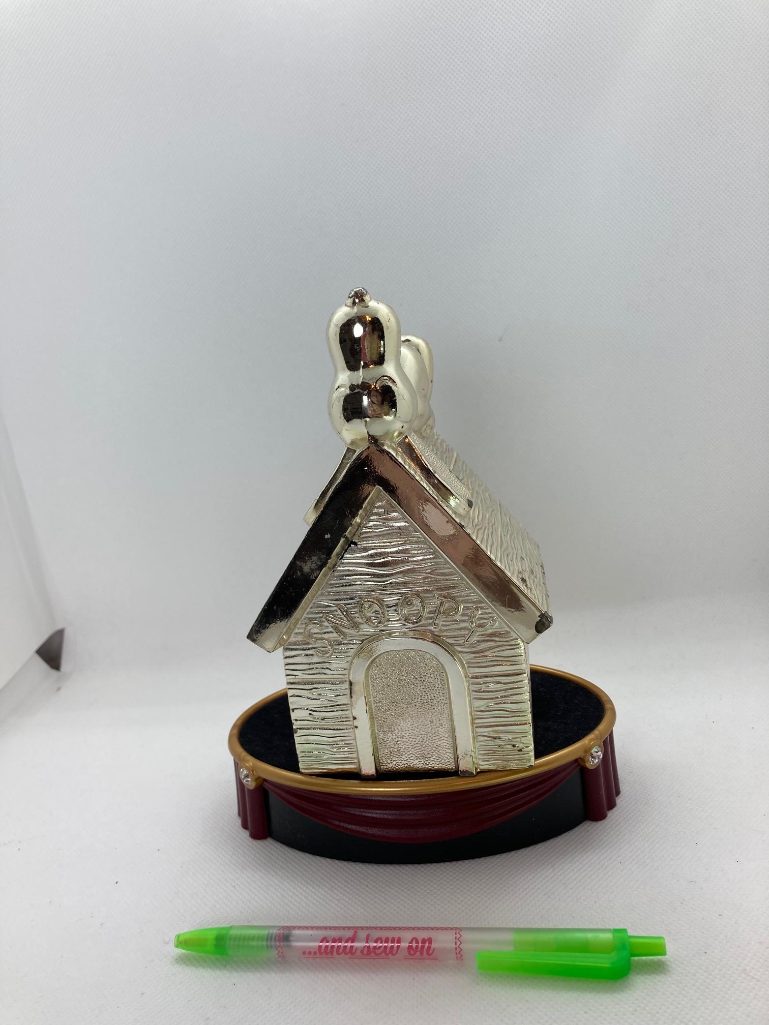 Peanuts 1958 Snoopy On Dog House Vintage Piggy Bank Silver Plated