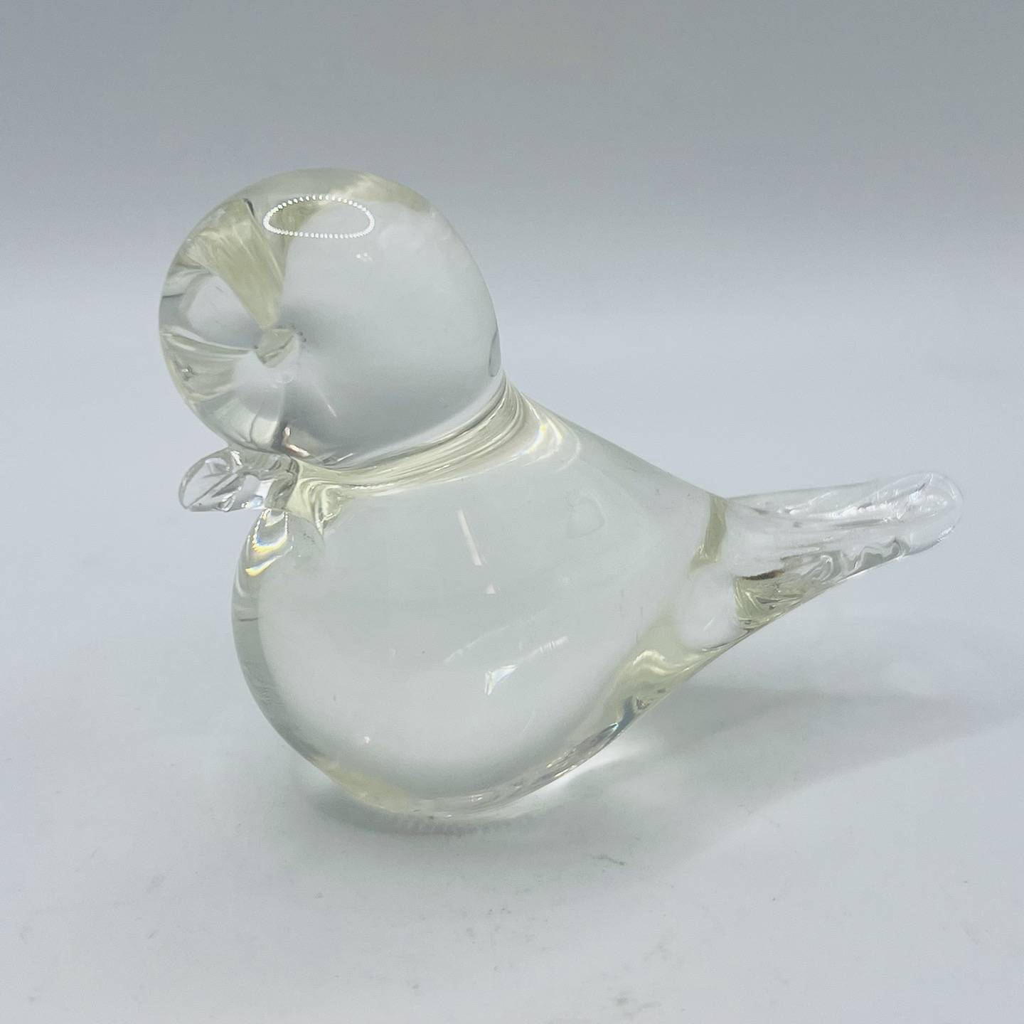 Adorable Clear Glass Bird Paperweight Figurine 2.25”x 3”