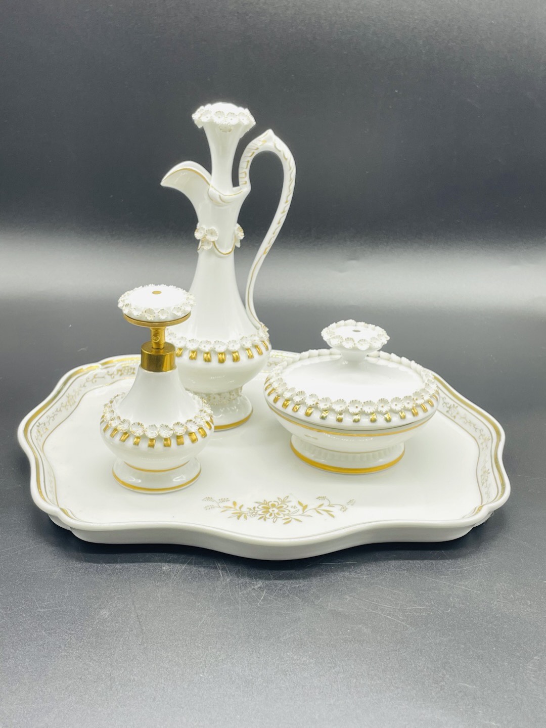 Irice Japan White/Gold Vanity Set