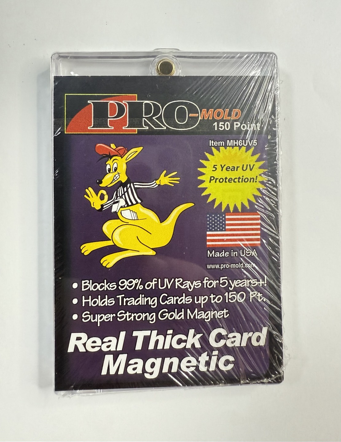 Pro-Mold Magnetic One-Touch Trading Card Holder 150pt Thick Jersey ...