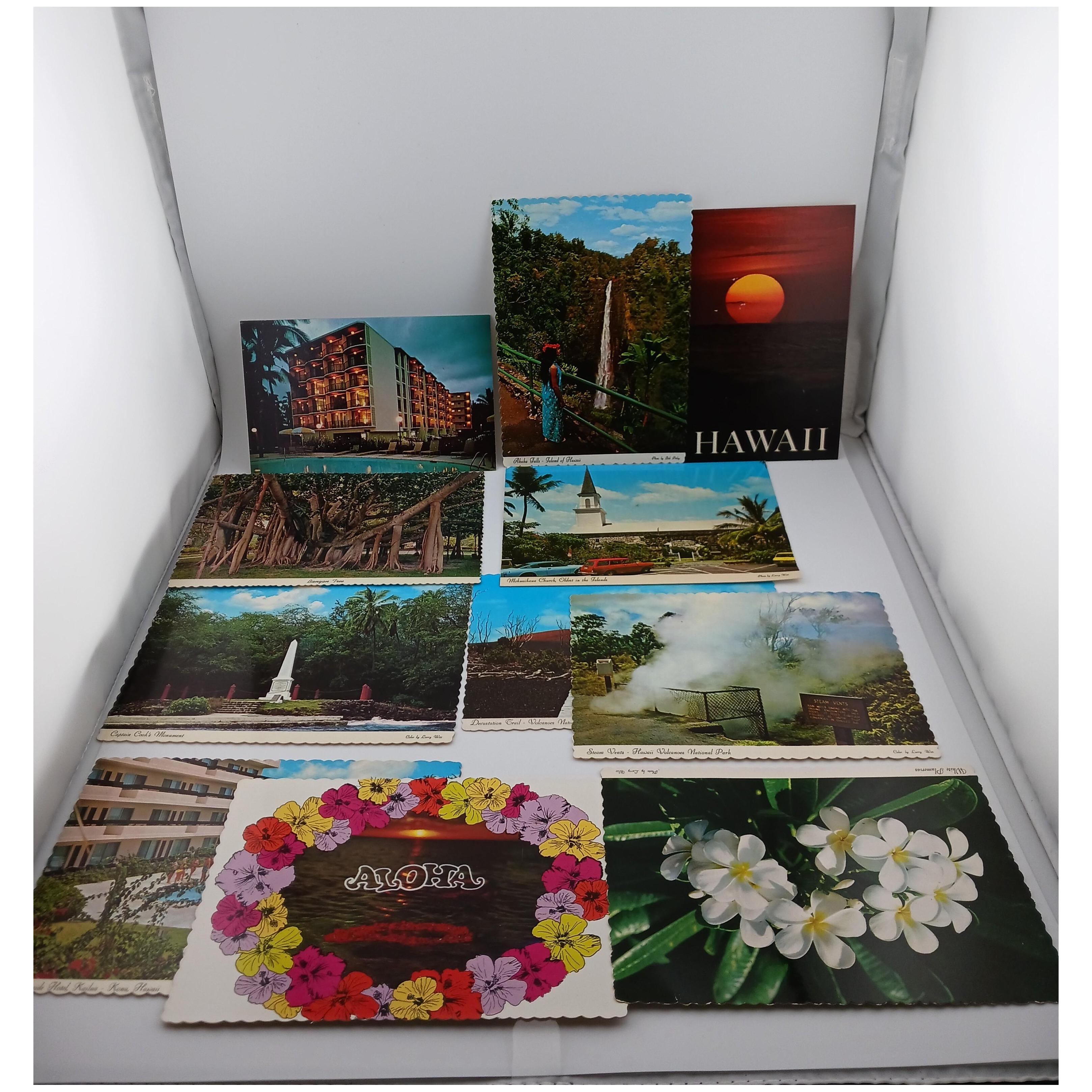 Set of 10 Vintage Hawaiian Postcards - Circa 1970's, 1980's