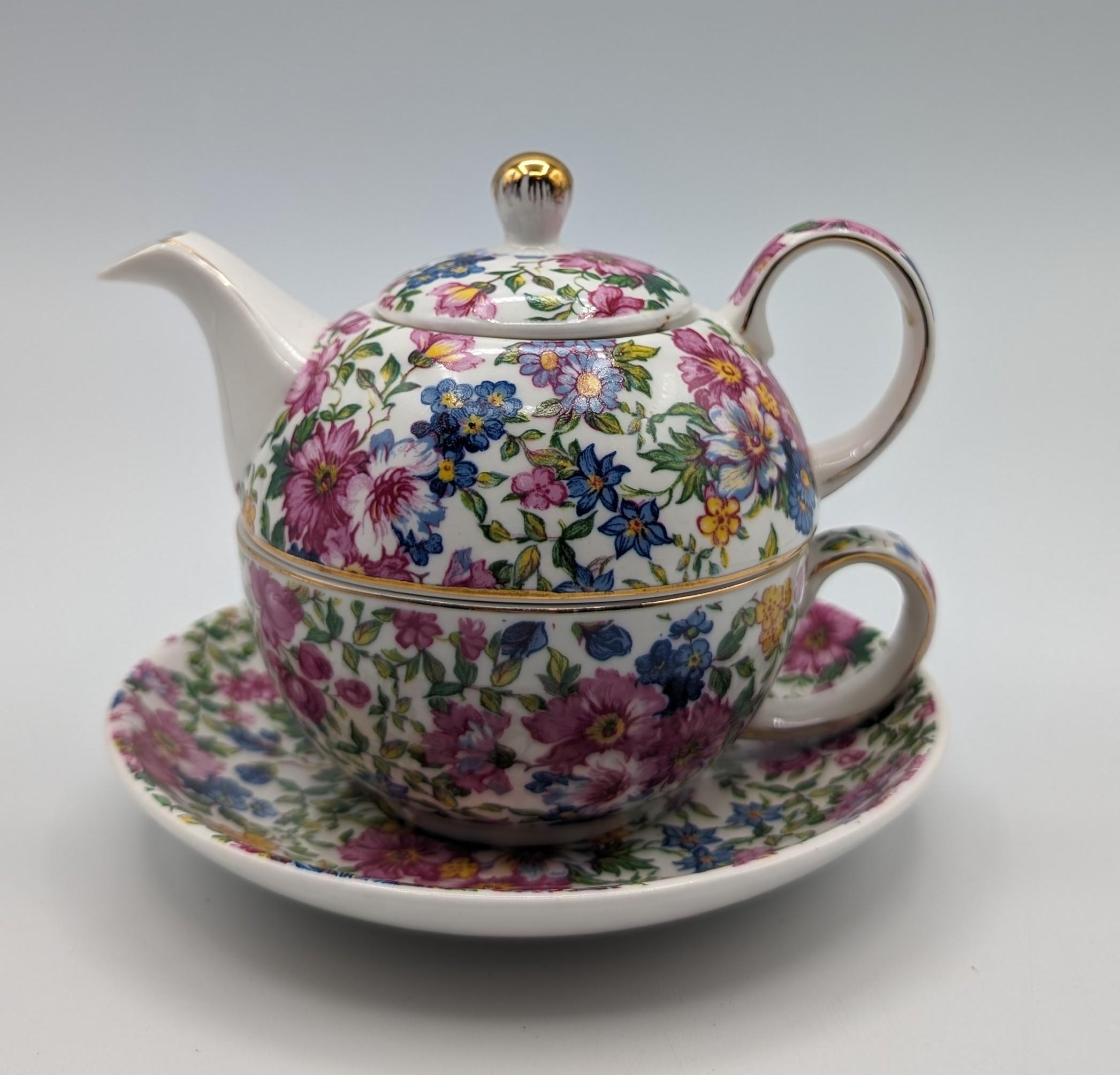 Adeline Fine Porcelain Stackable Tea Set for One Floral Chintz Gold ...
