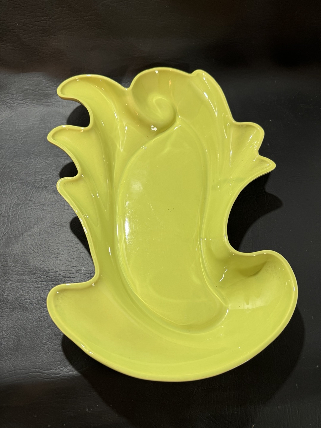 Vintage 1950 MCM Claire Lerner Chartreuse Green Pottery Center Piece