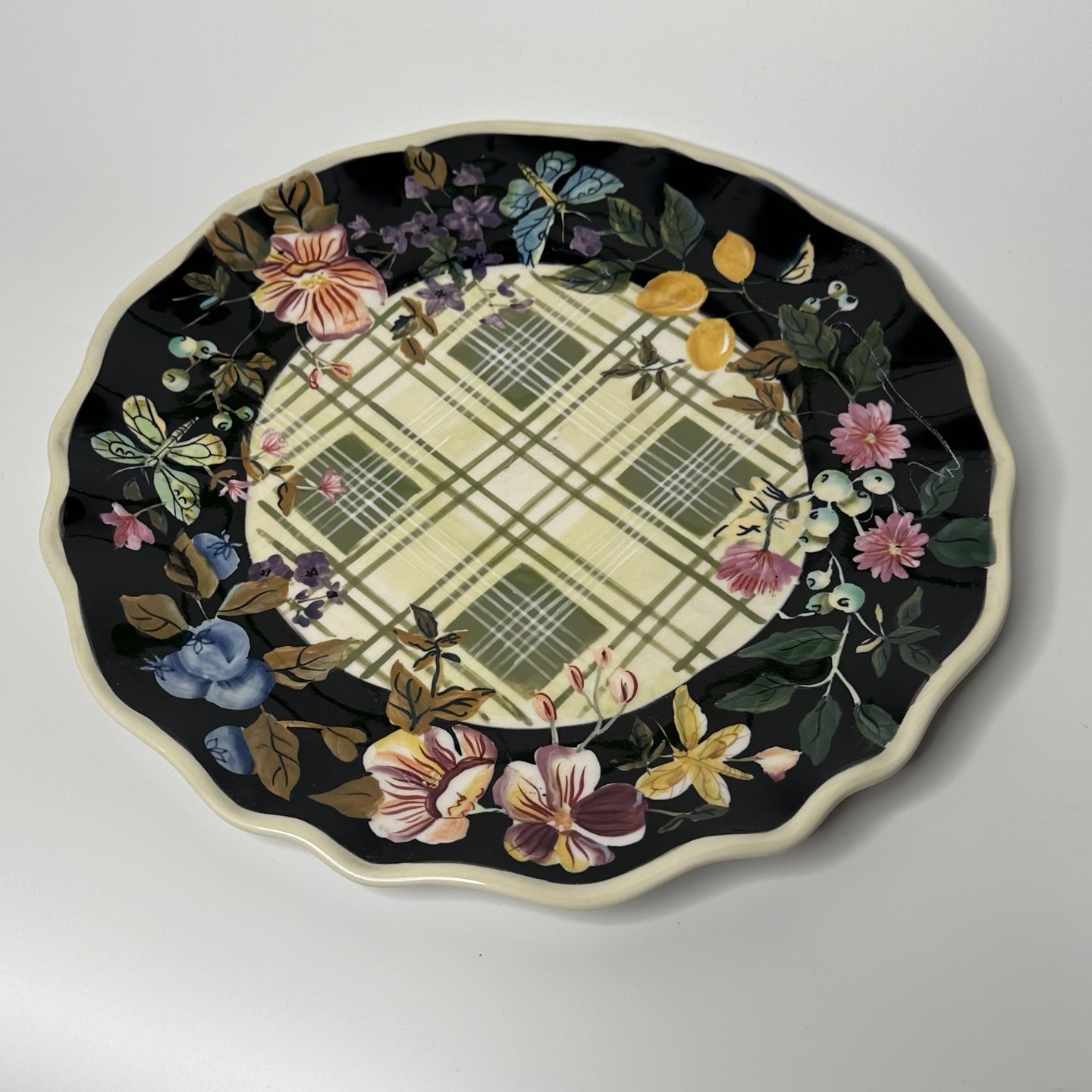 Tracy Porter Jardiniere Hand Painted Plate Scalloped Edge