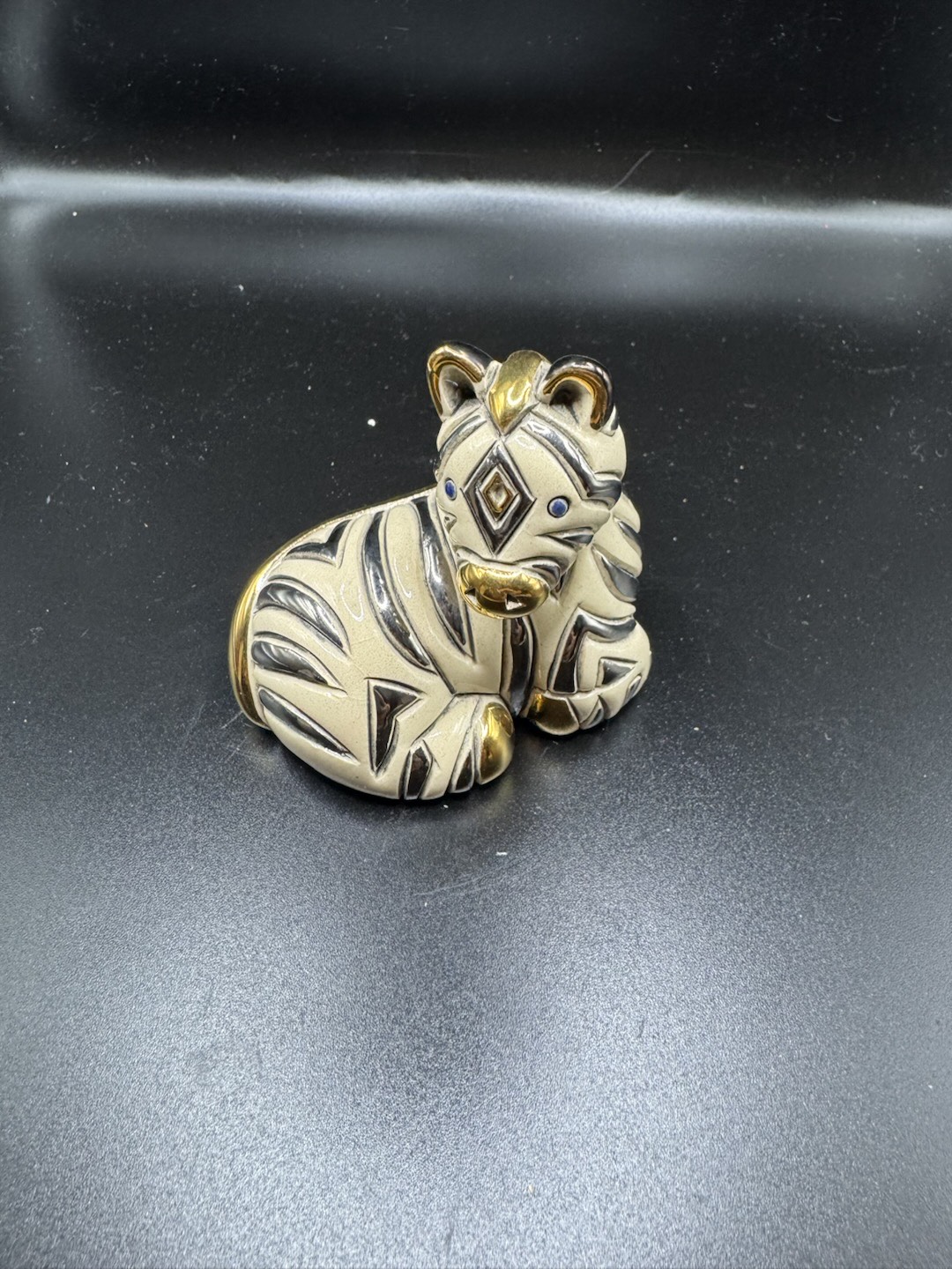 De Rosa Baby Zebra Sitting Rinconada