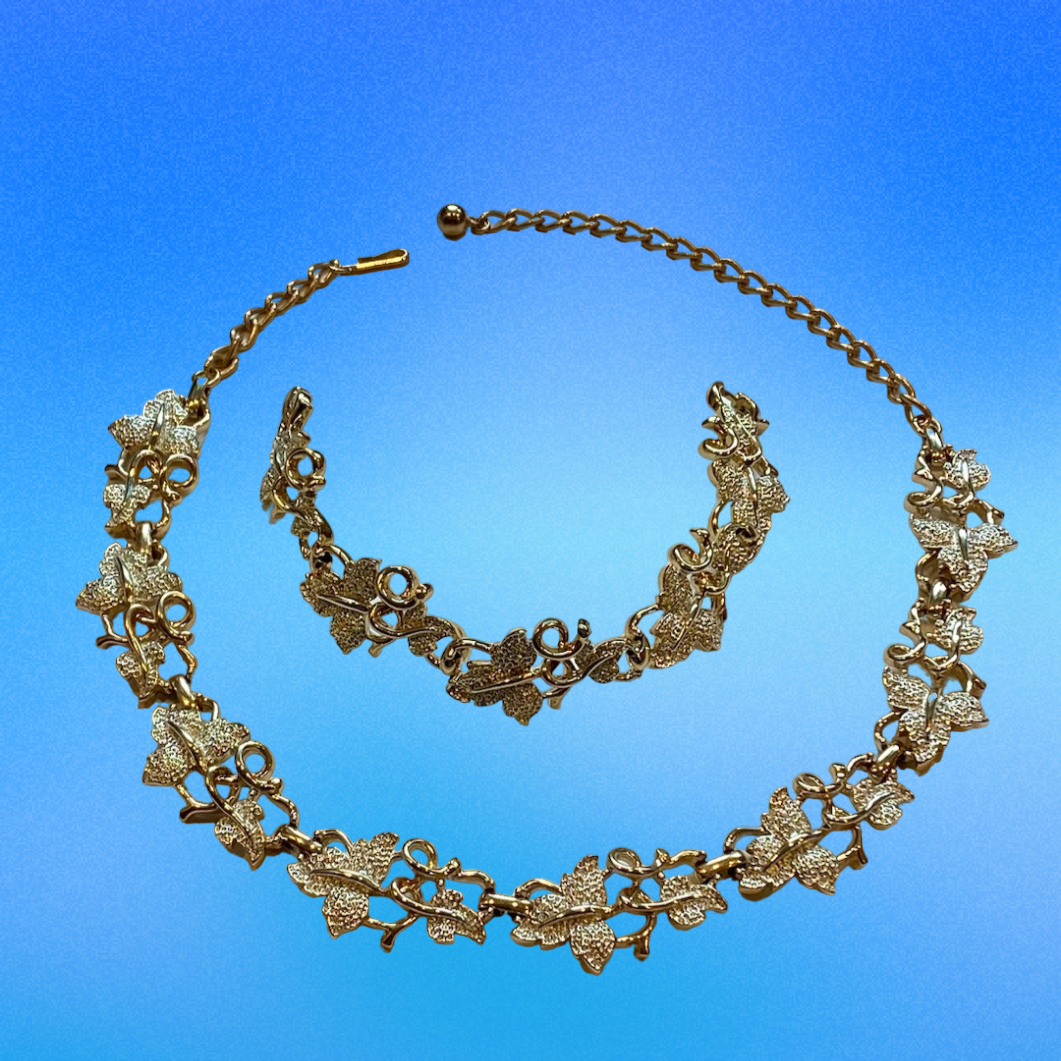 Sarah Coventry Two Tone Demi Parure Leaf Choker Necklace and Bracelet Set
