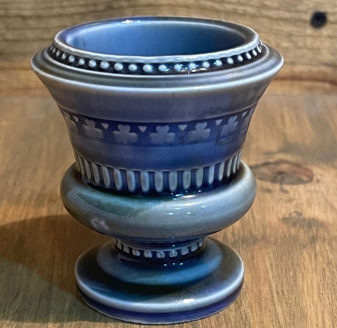 Wade Pottery, Ireland, Green Blue Ceramic Clover design, 4+ inches tall