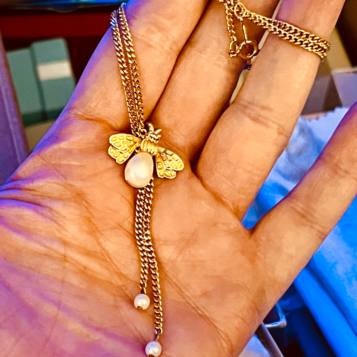 Vintage Avon Signed Bee Faux Pearl Necklace