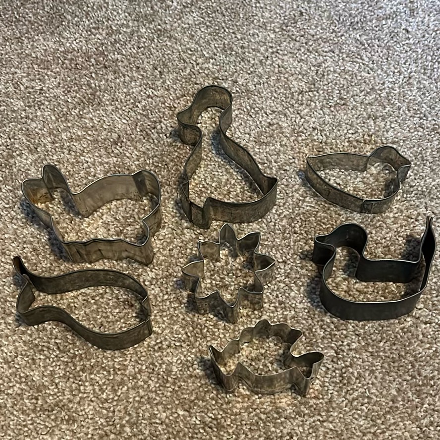 Set Of Seven Vintage Metal Cookie Cutters