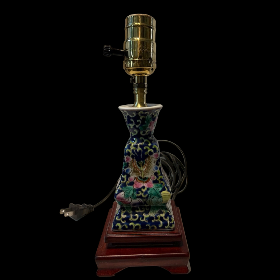 Hand painted Porcelain Lamp Abstract Design 10”x 4”